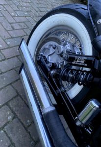 Honda VT1100 C2 ACE Bobber - Cosmo Motors