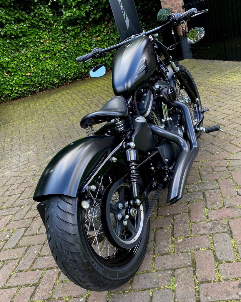 Harley-Davidson Sportster 1200 Iron bobber – Cosmo Motors