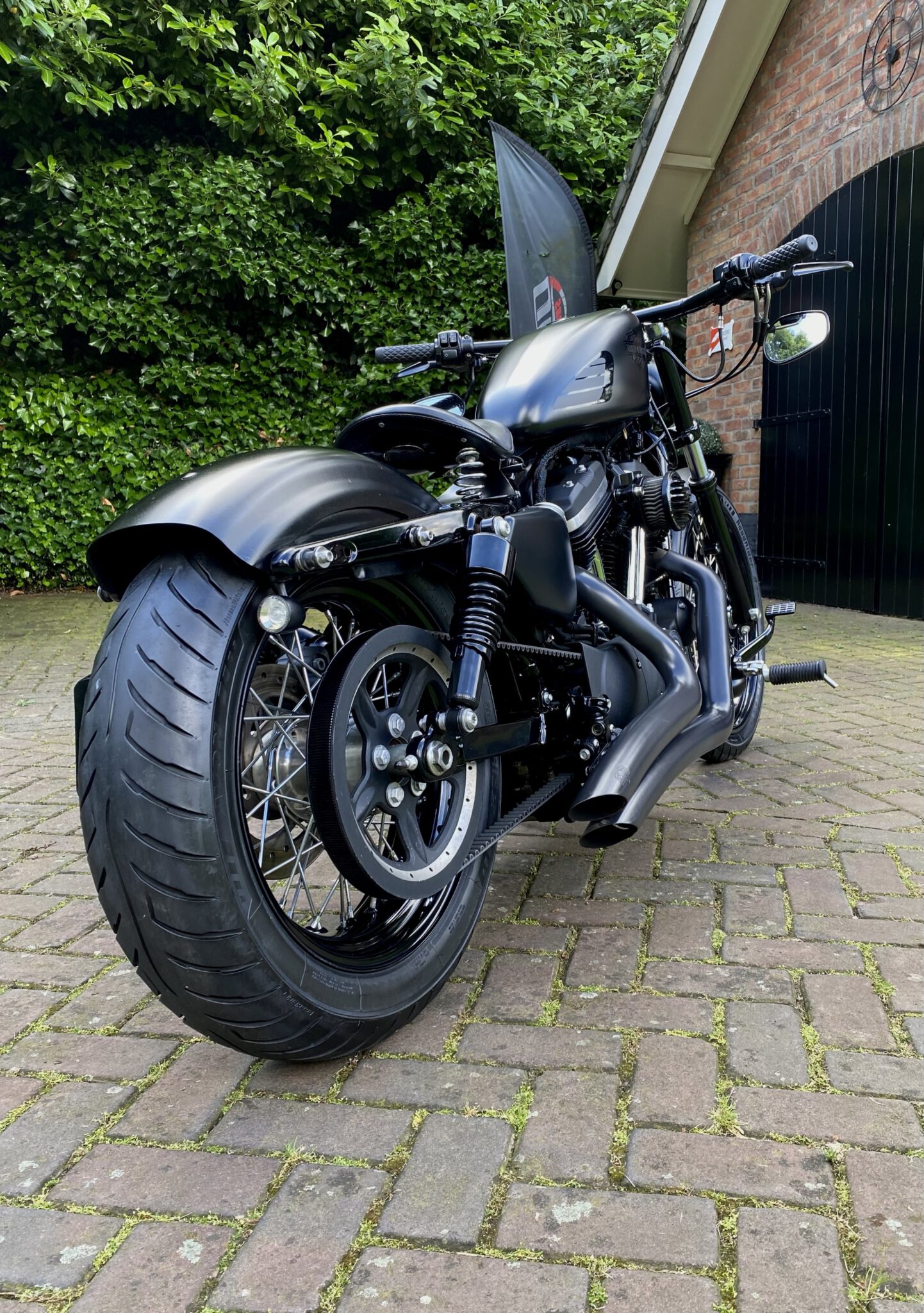 Harley-Davidson Sportster 1200 Iron bobber – Cosmo Motors